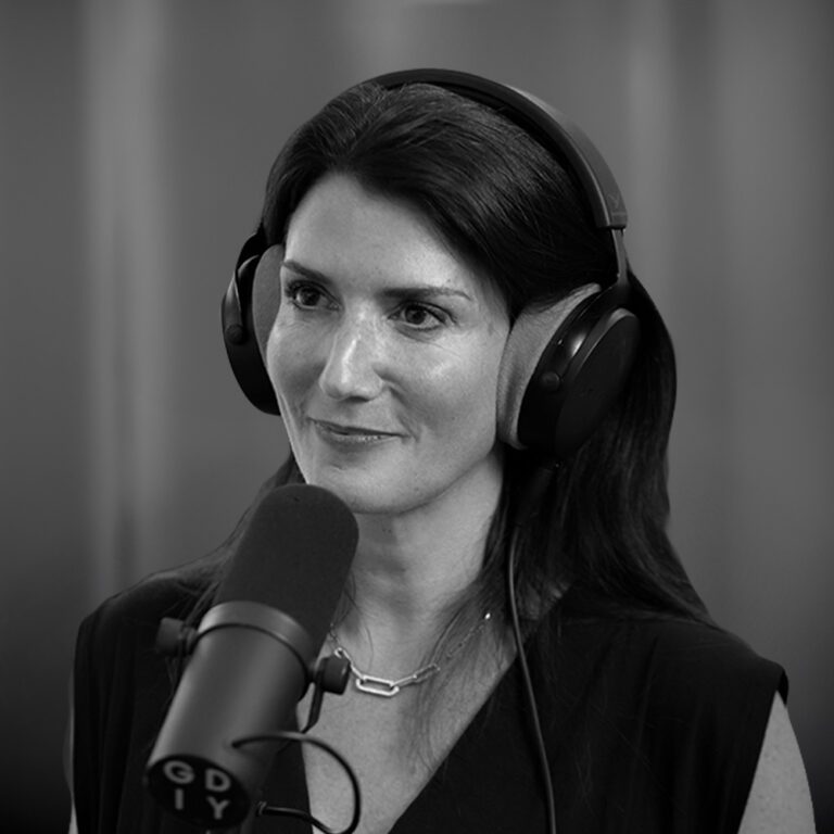 #483 - Carlos Ghosn - Out of the box : masterclass business de l’évadé ...